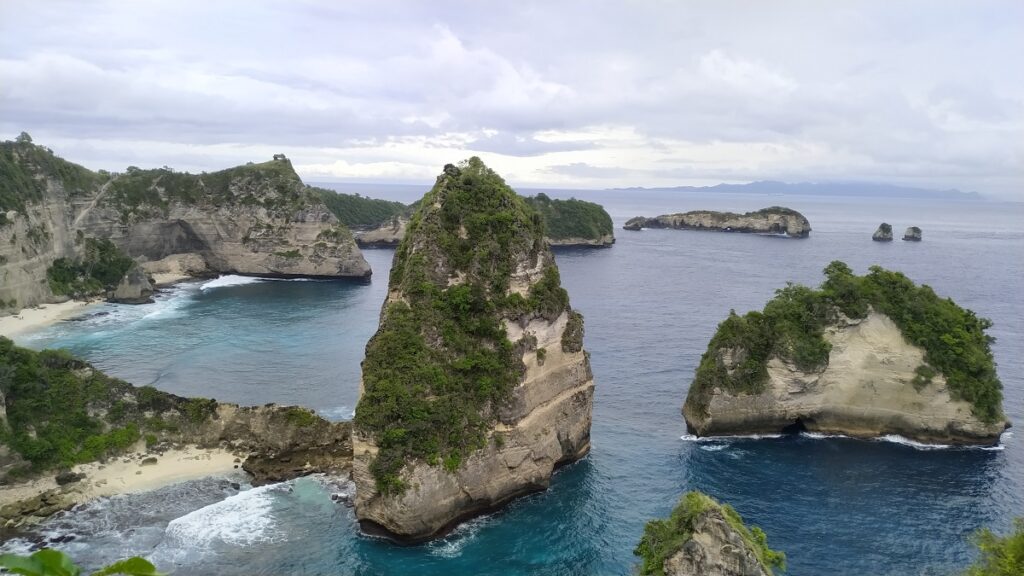 Atuh Beach Tour (Timur) – Bali Tour | Travel